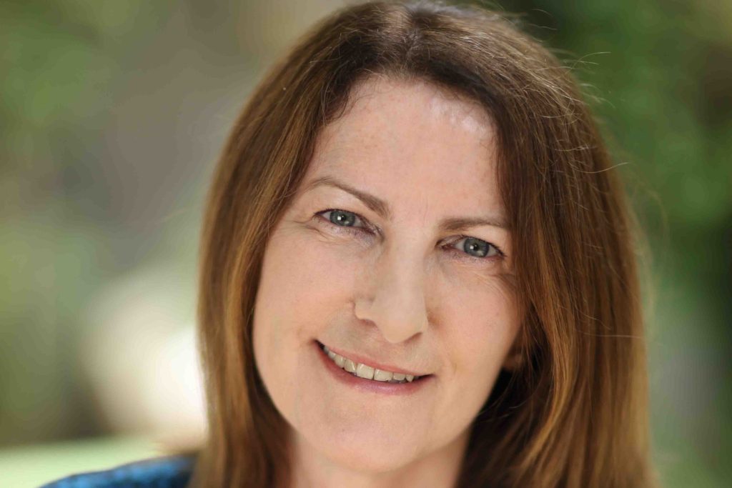 International Bestselling Author Lorna Byrne Returns to Limerick