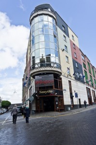 Icon Nightclub Limerick: The Cult Of D'Icon By Jen Ronan