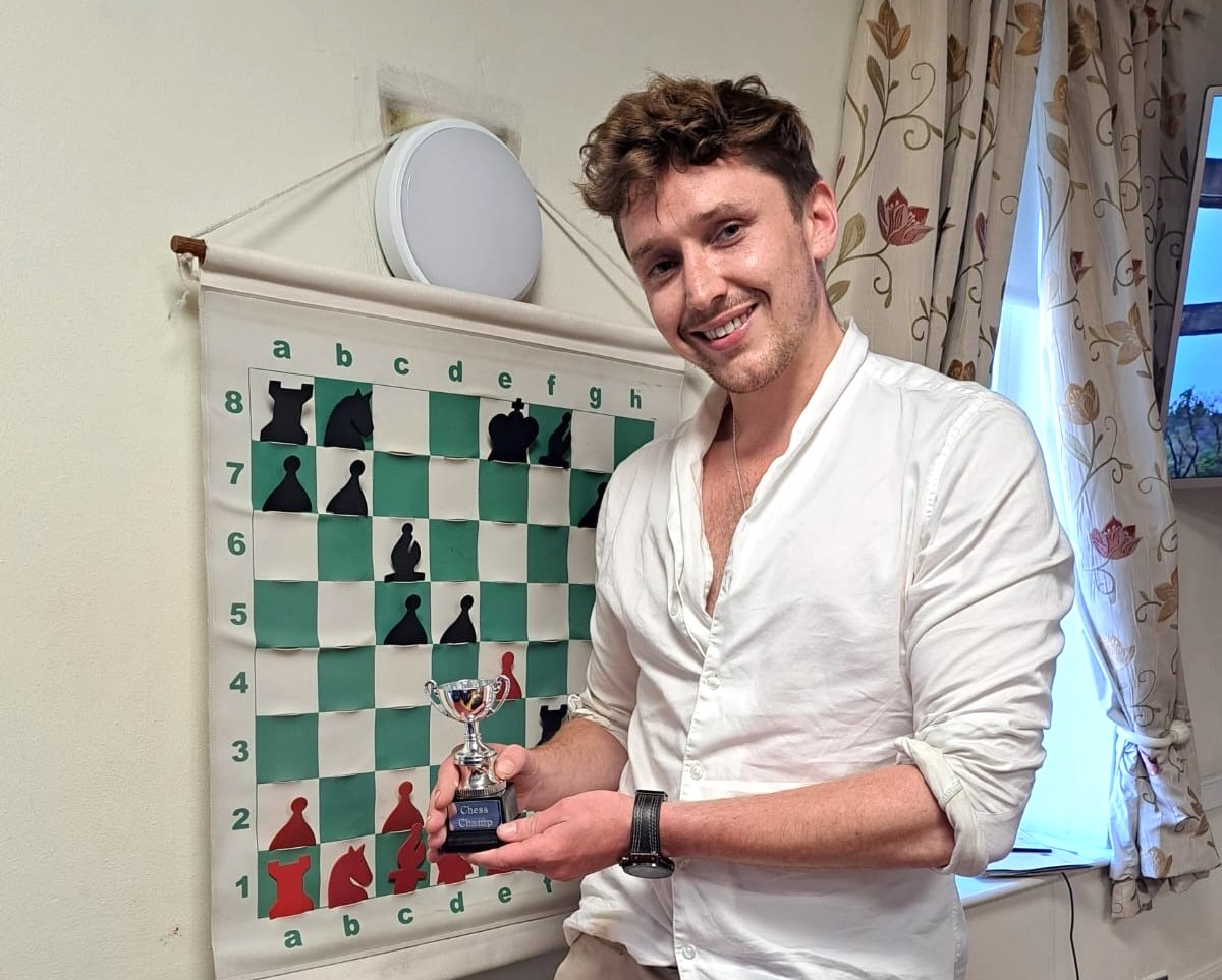 Mid West Simon Community’s residents set up Chess Tournament