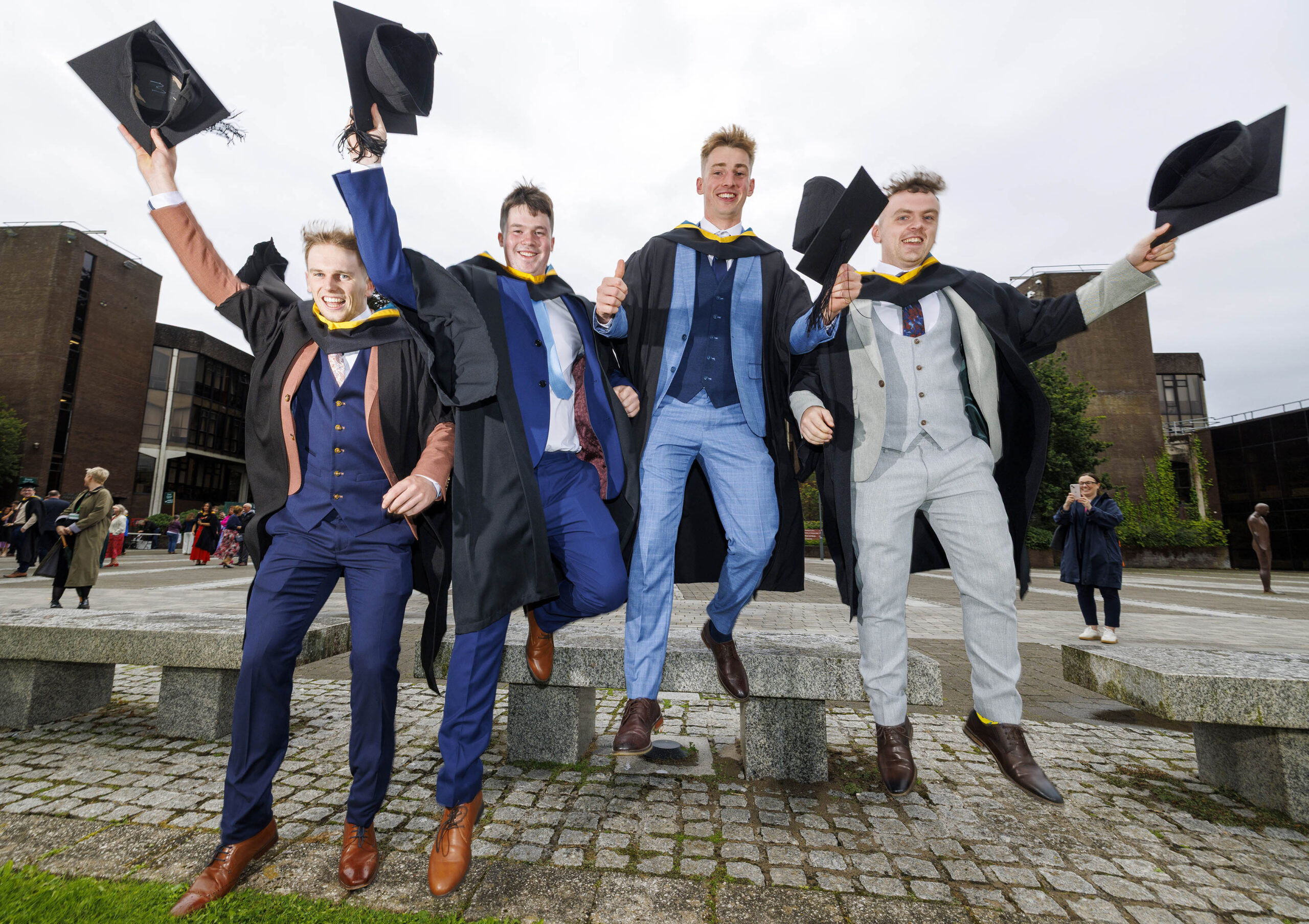 UL 2025 autumn ceremonies celebrates more than 2,600 graduates