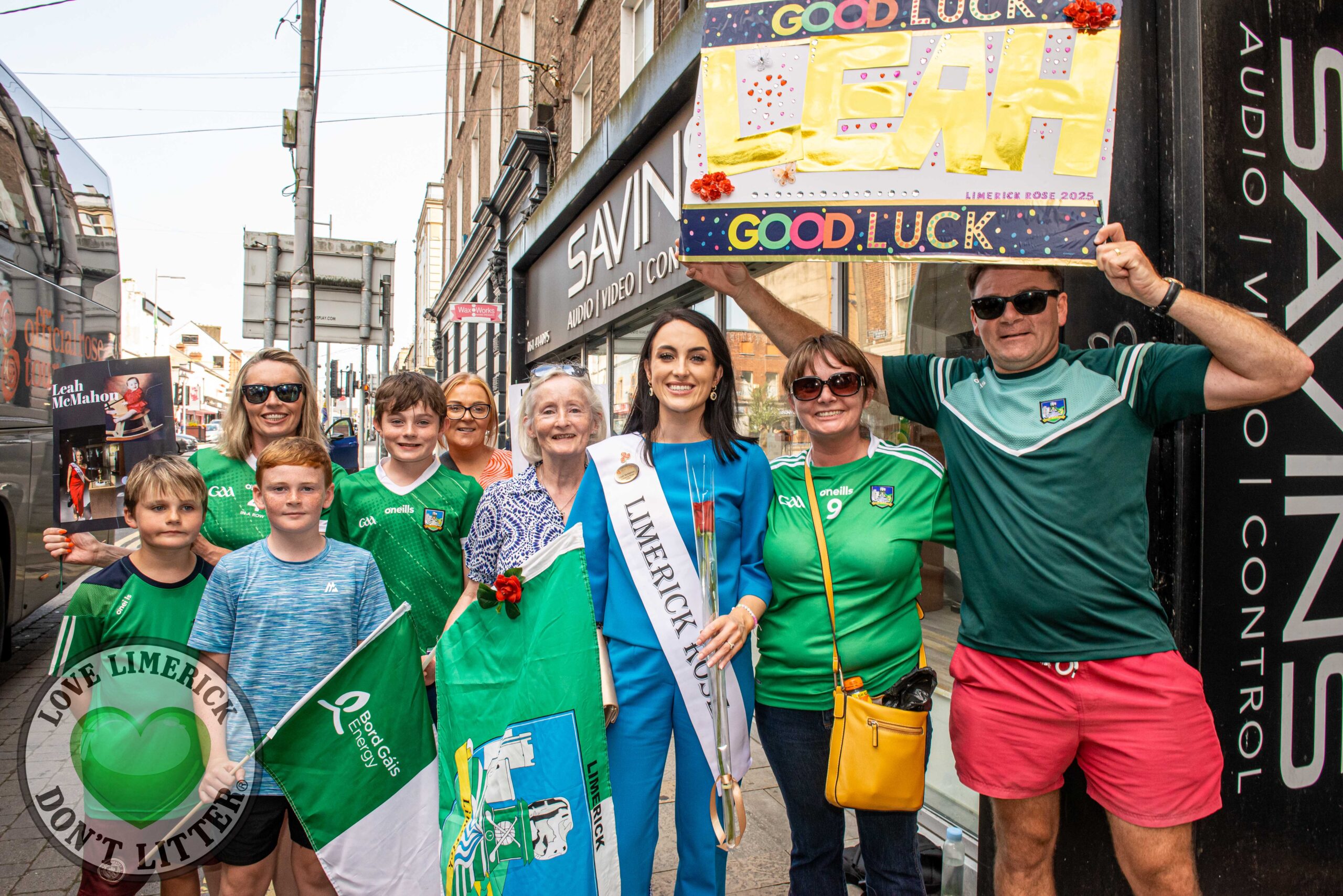 Limerick Rose Leah McMahon rapturous welcome at George Hotel