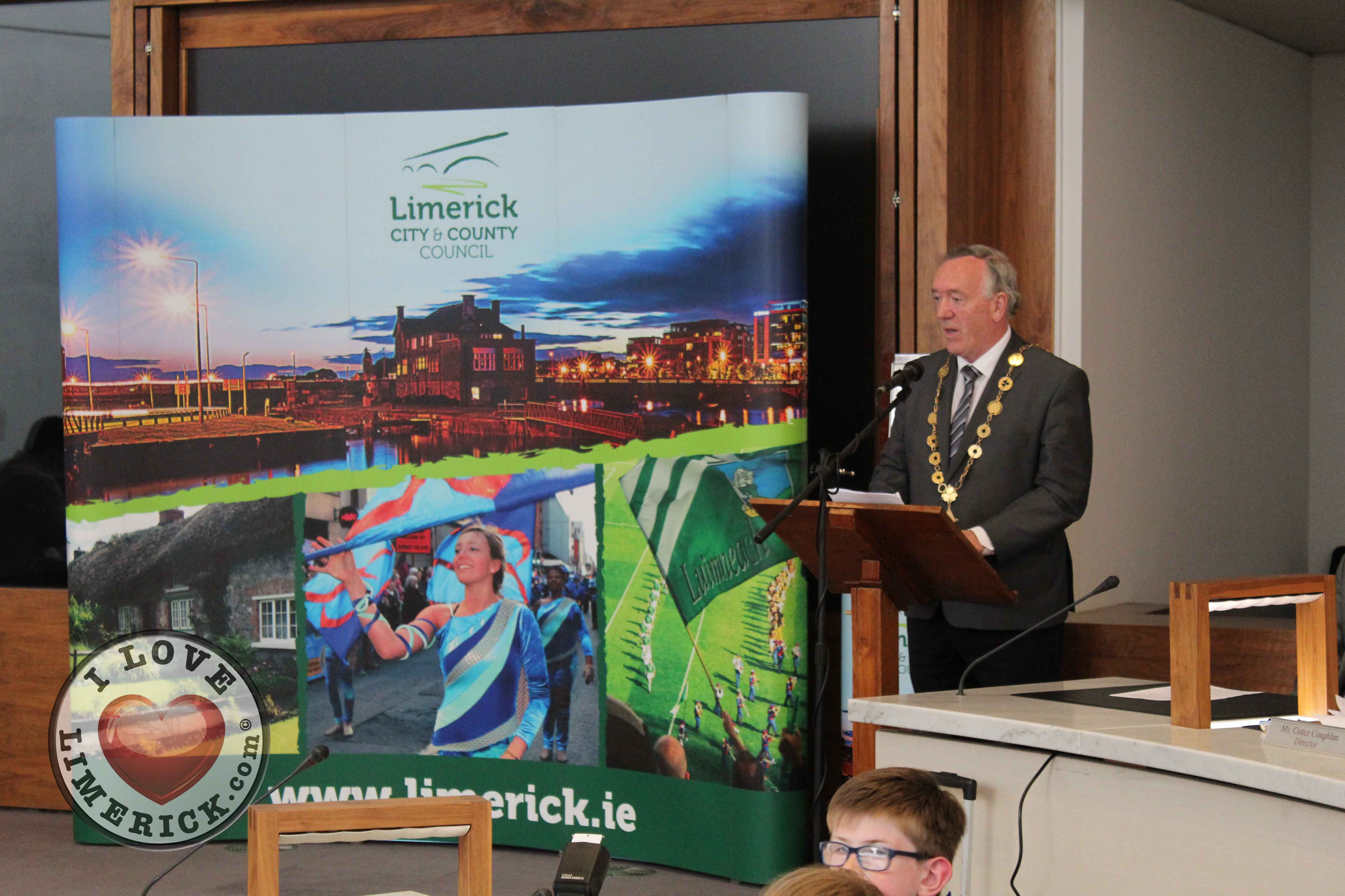 World professional rugby referee Joy Neville acknowledged as a ...