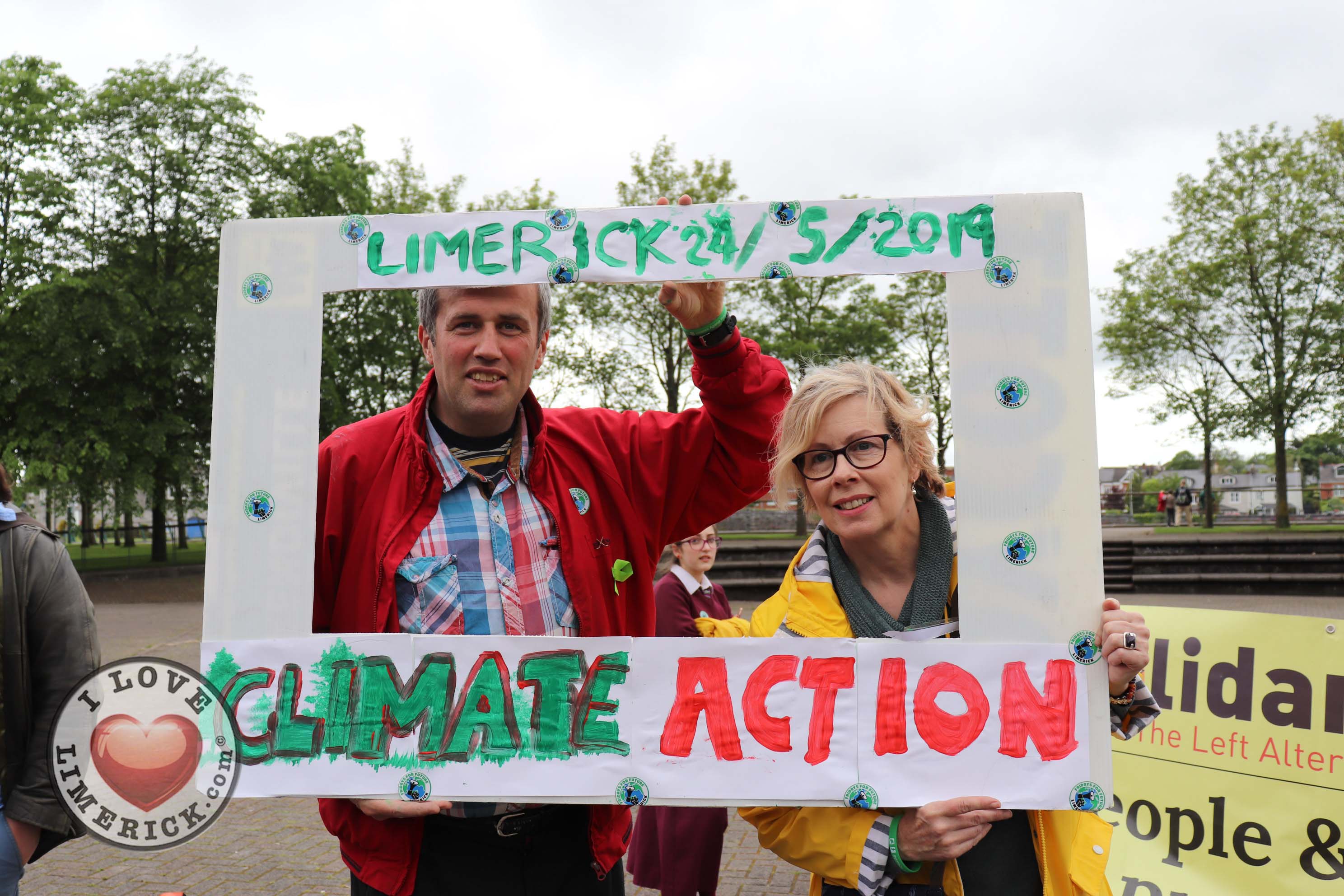 Fridays for Future Limerick hold Limerick’s Second Global Protest Fridays for Future Limerick hold Limerick’s Second Global Protest
