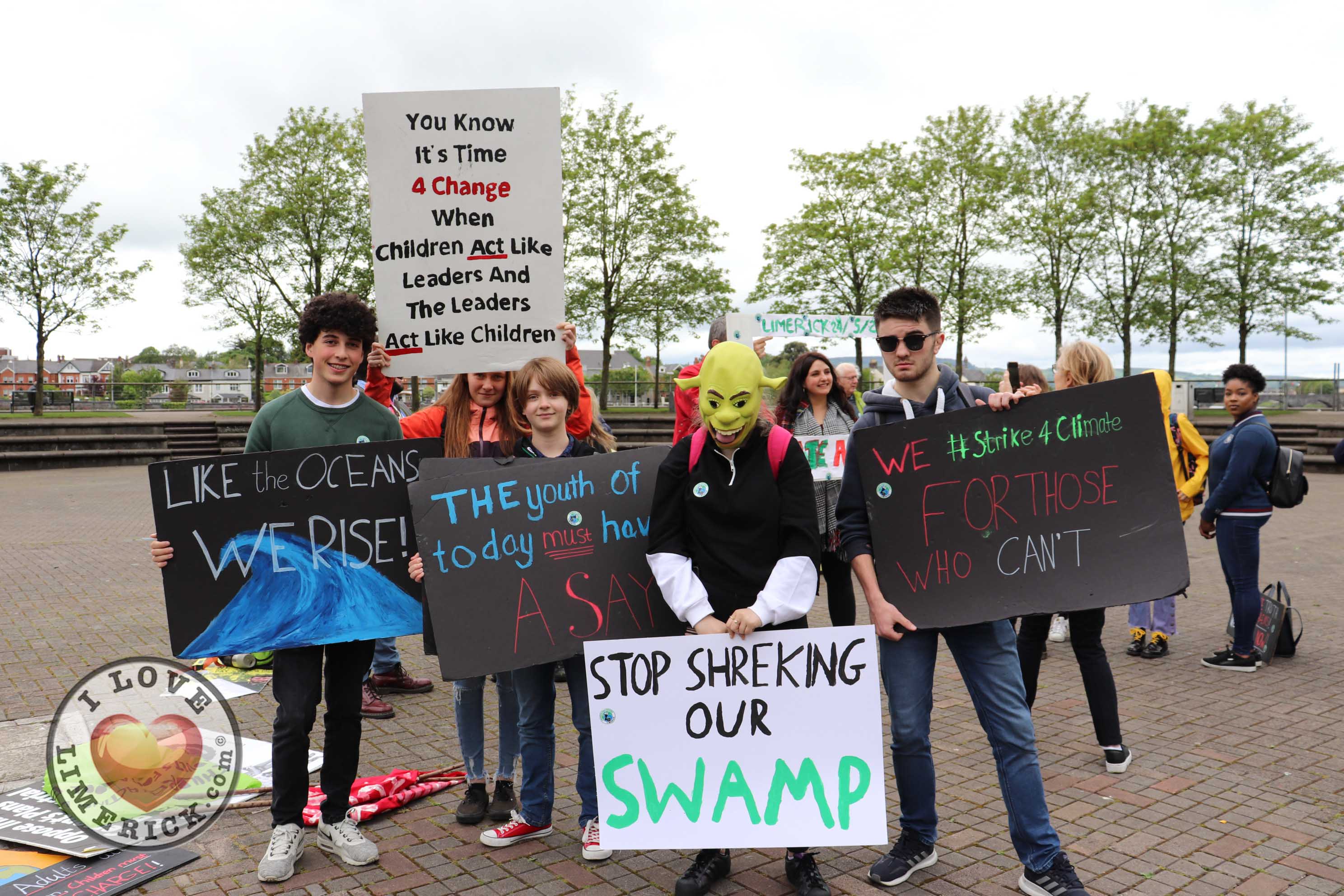 Fridays for Future Limerick hold Limerick’s Second Global Protest Fridays for Future Limerick hold Limerick’s Second Global Protest