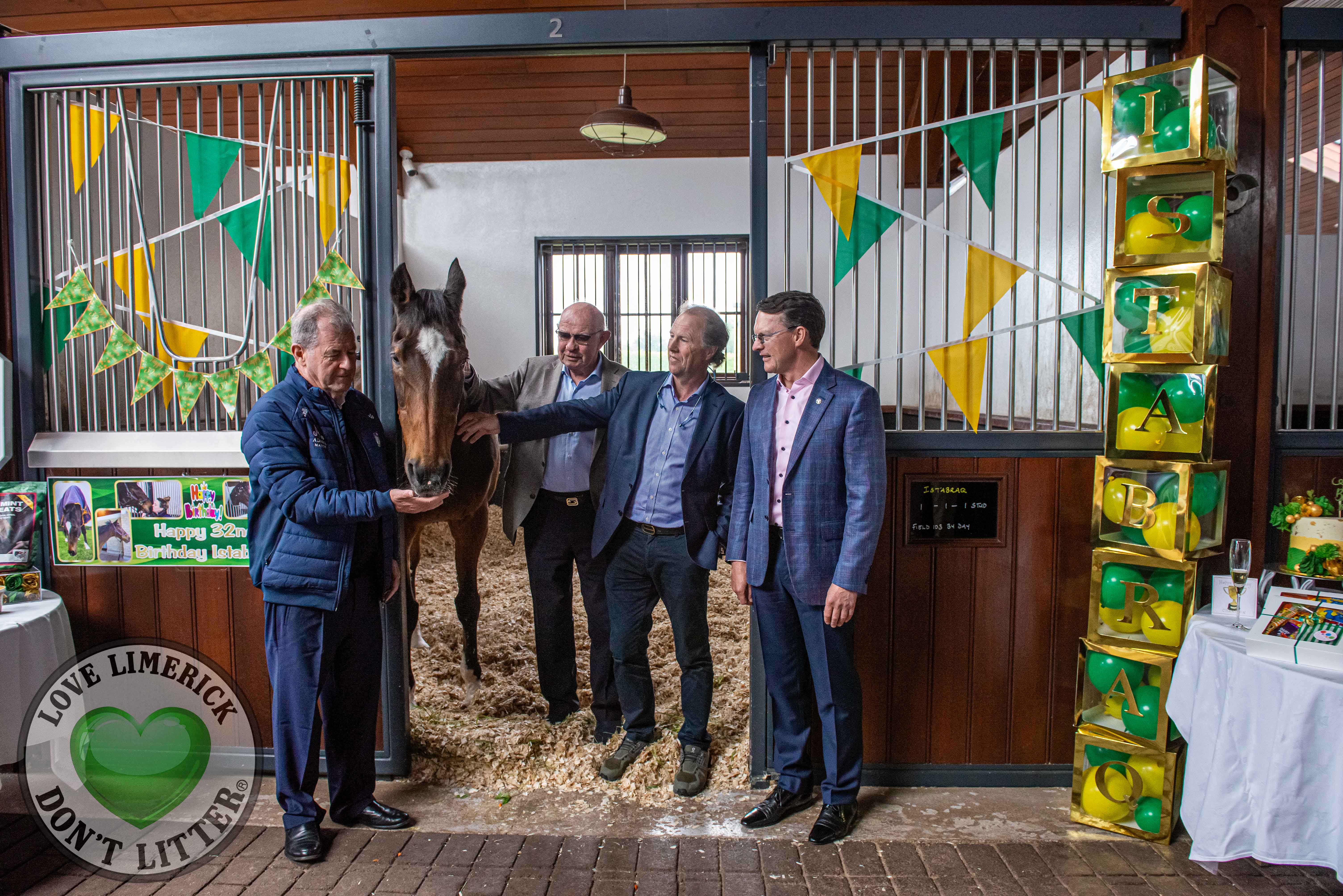 Legendary racehorse Istabraq dies aged 32
