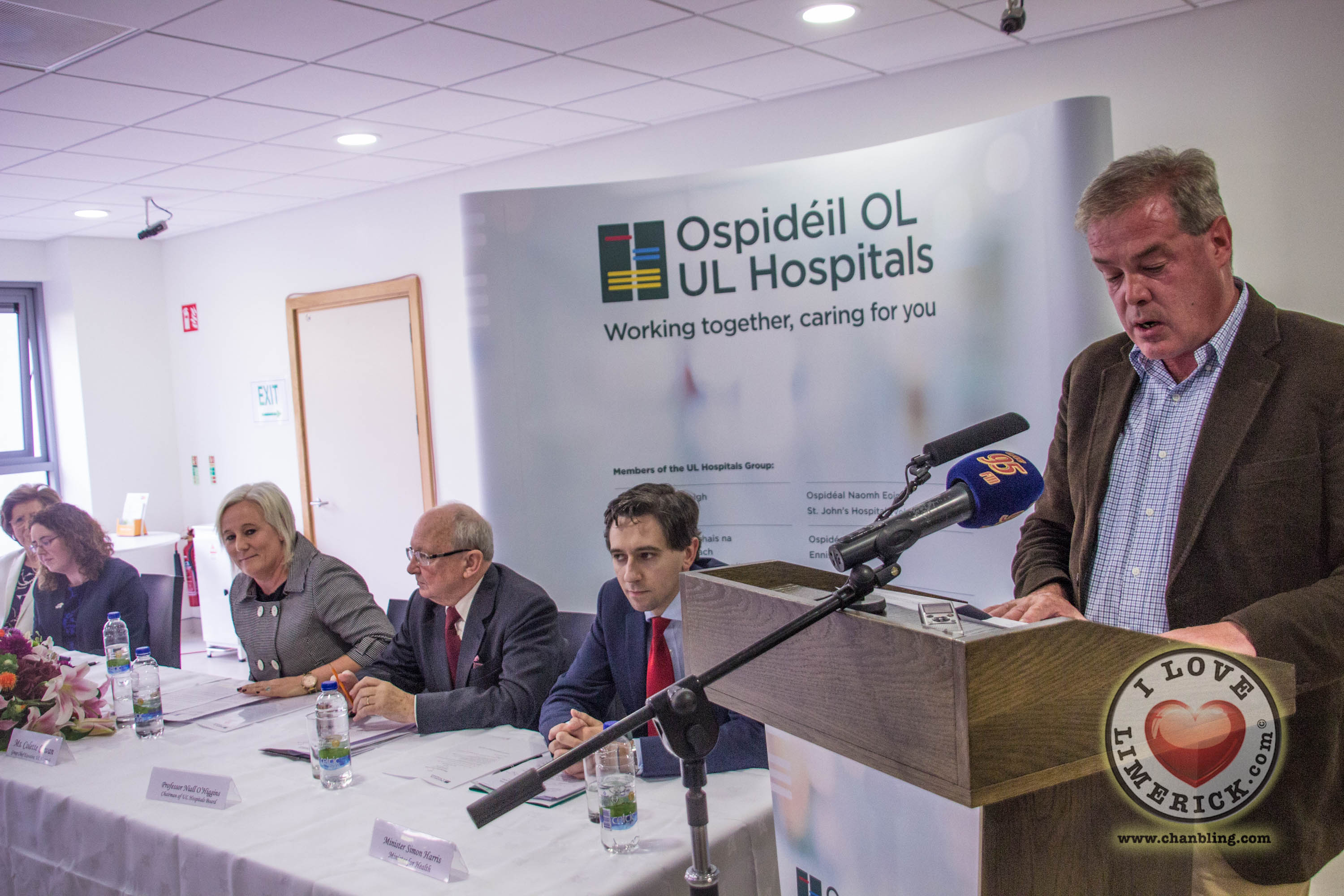Minister Harris opens University Hospital Limerick Leben Building