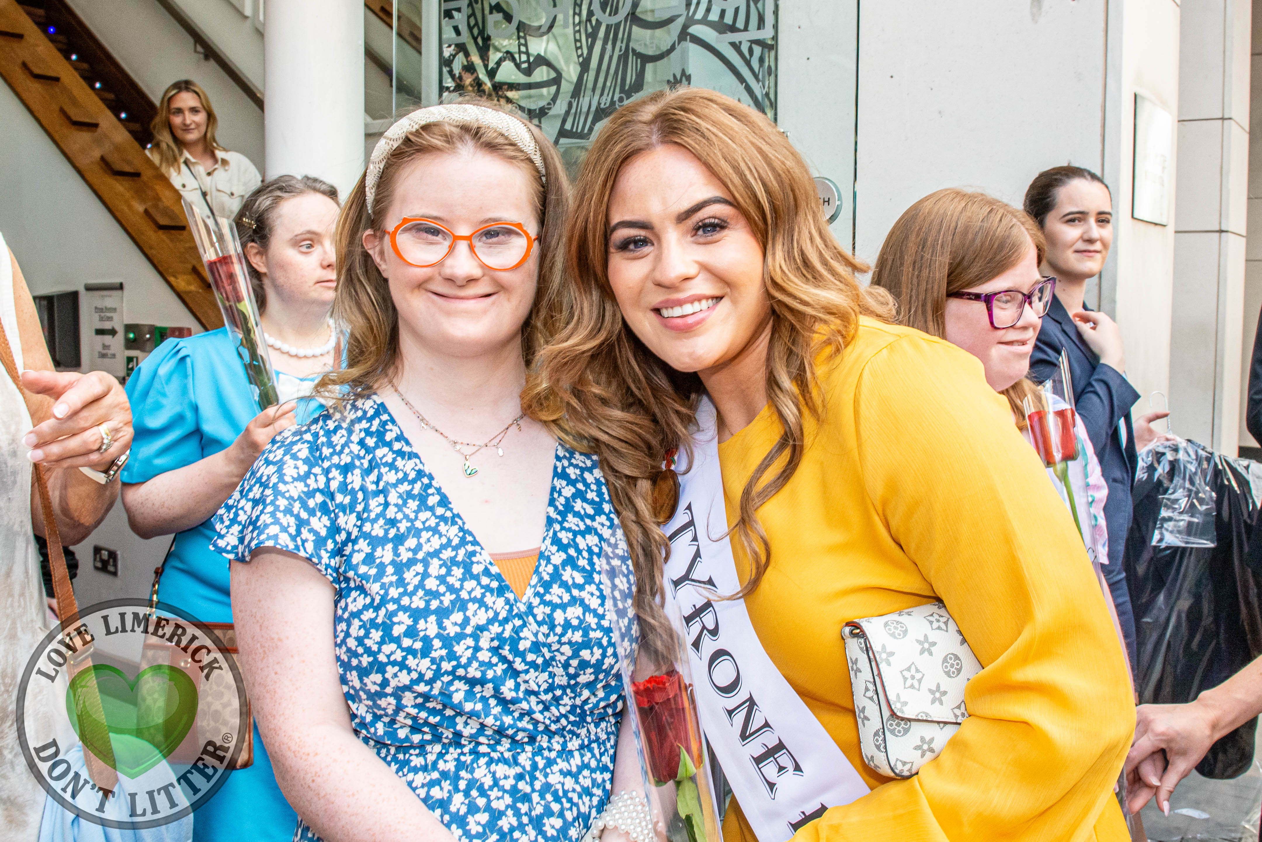 Limerick Rose Leah McMahon rapturous welcome at George Hotel