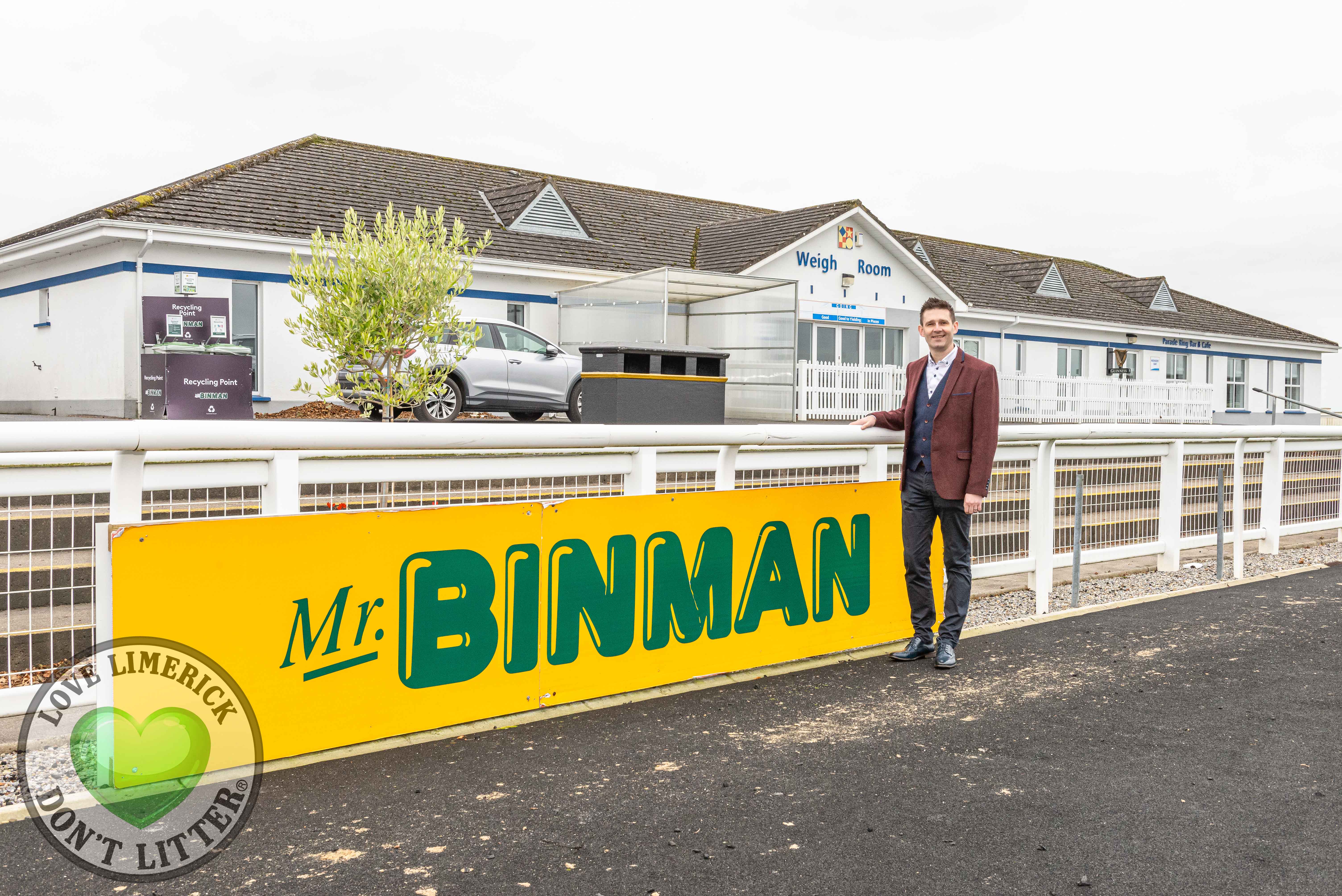 Mr Binman Christmas Racing Festival at Limerick Racecourse
