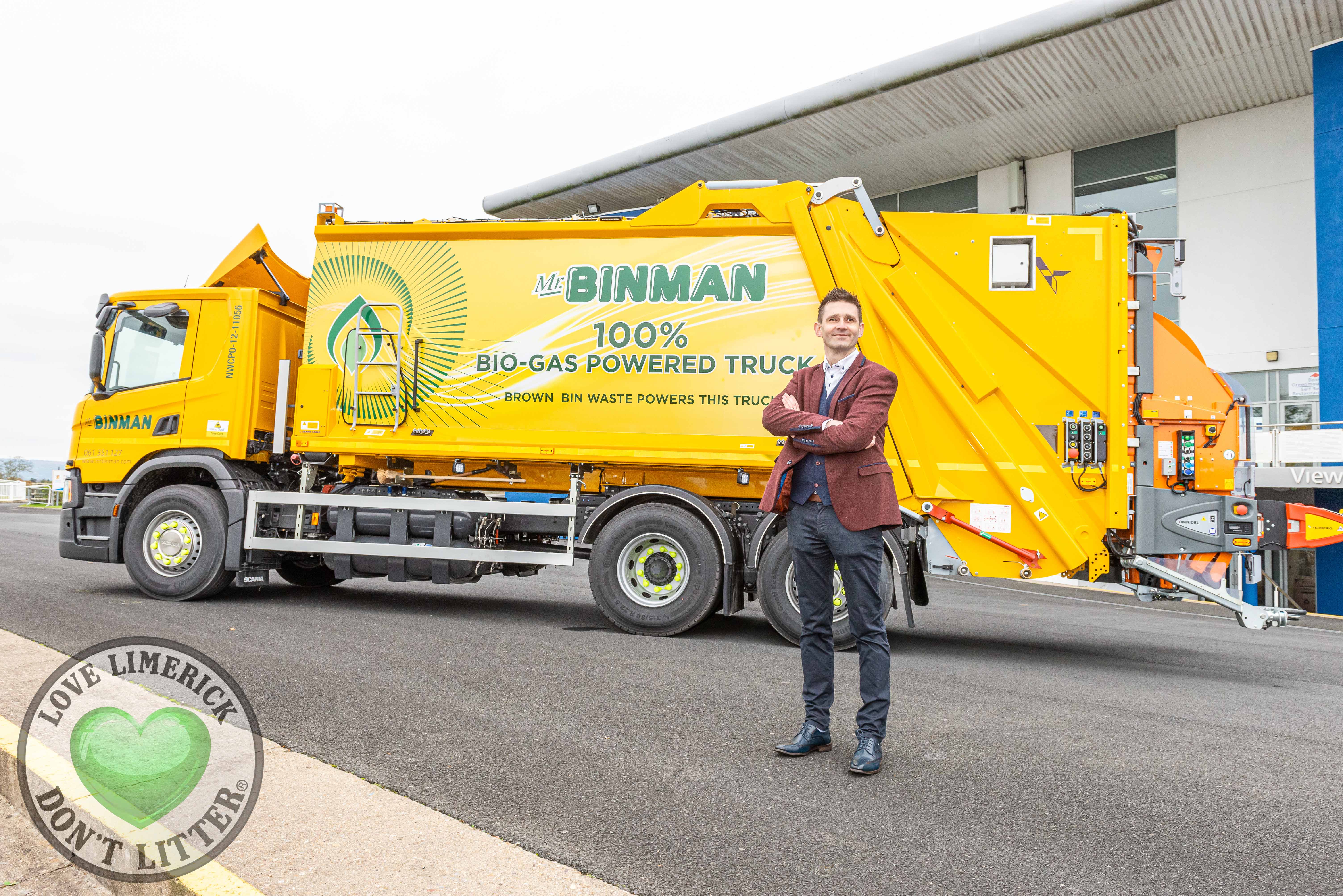 Mr Binman Christmas Racing Festival at Limerick Racecourse