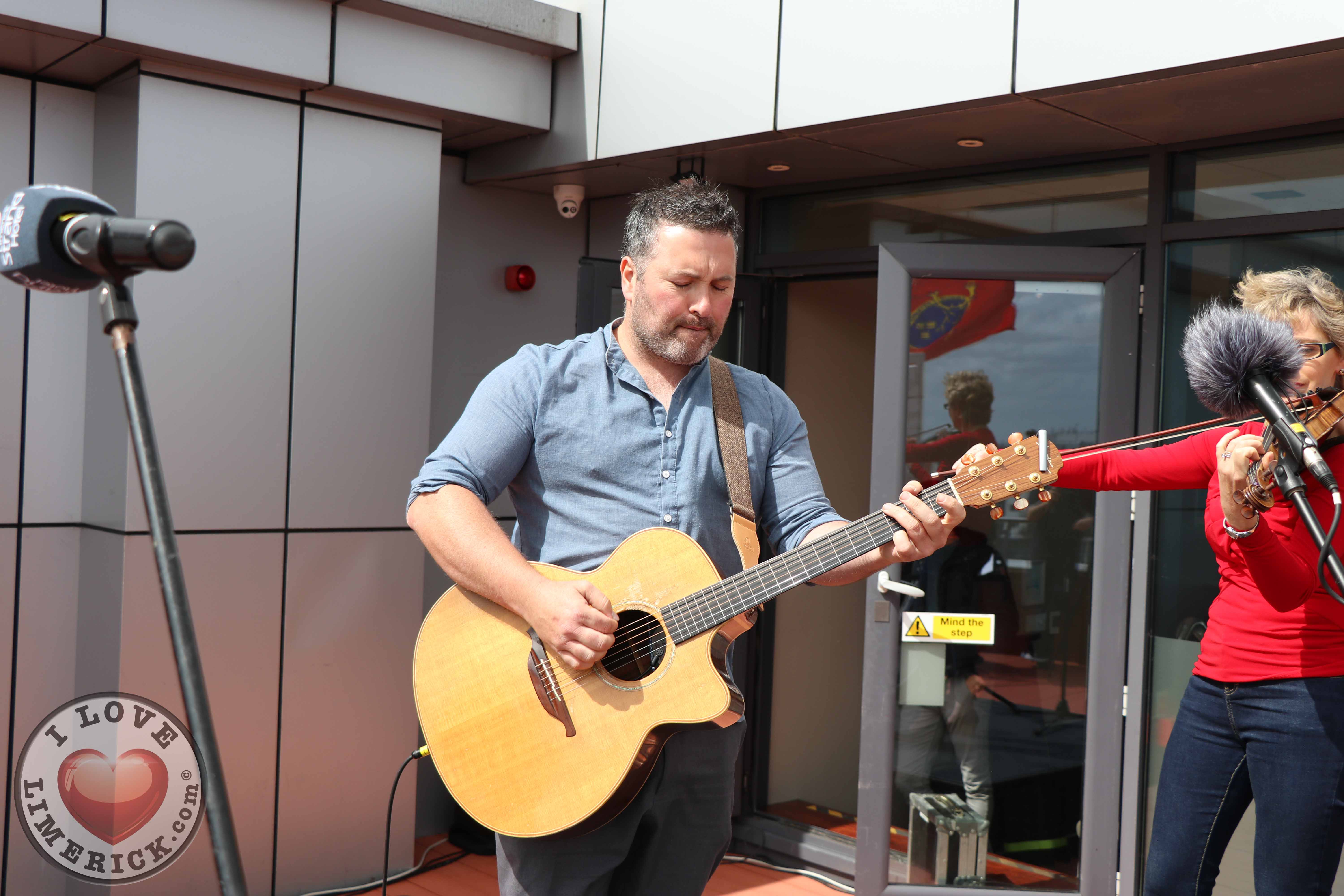 Frontline Heroes honoured in song as Limerick artists fundraise for Pieta